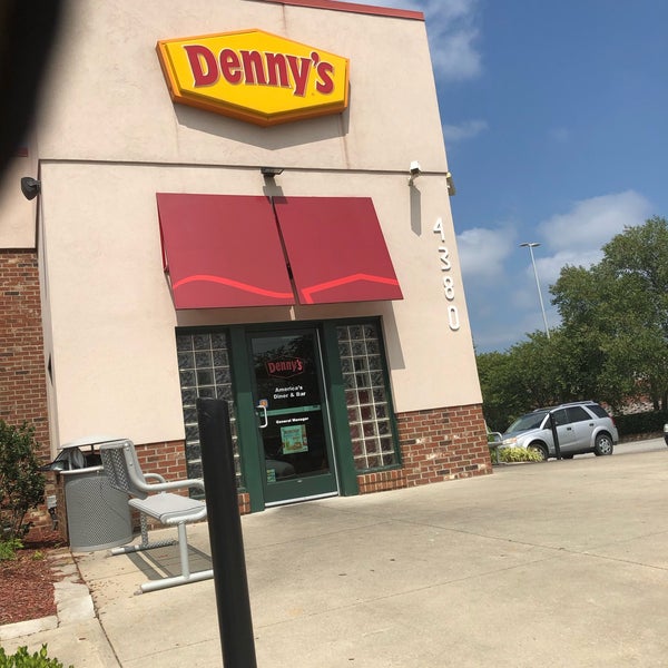 Denny's - Breakfast Spot in Raleigh