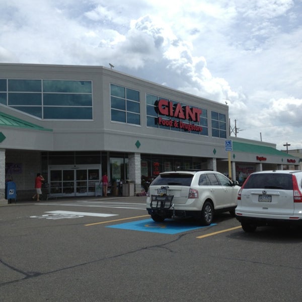 giant supermarket perlis - Justin Grant