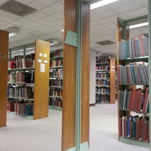 Torreyson Library - 201 Donaghey Ave