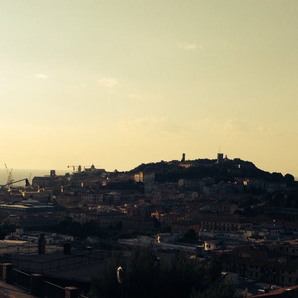 Belvedere del Pincio - Scenic Lookout in Ancona