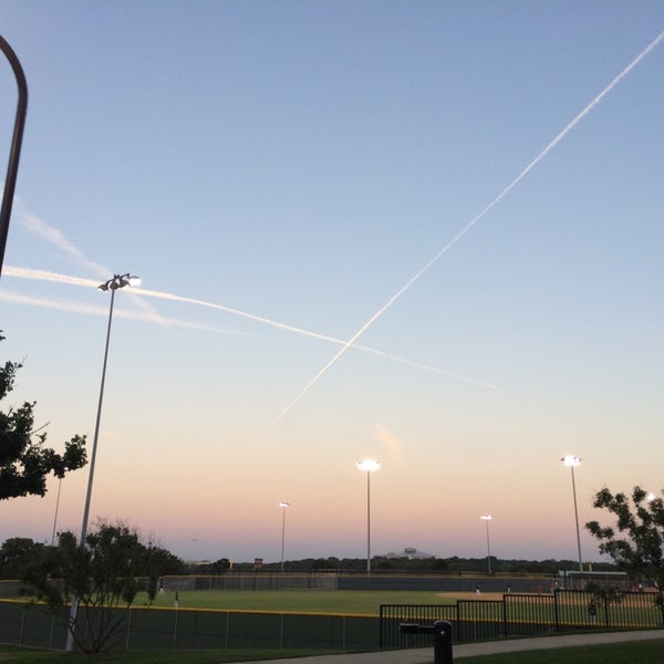 Oak Grove Softball Fields - 2 tips from 208 visitors