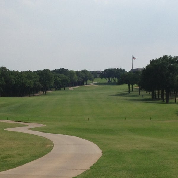 Trophy Club Country Club - 4 tips