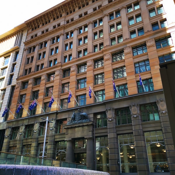 Commonwealth Bank - Sydney City Center - 6 tips