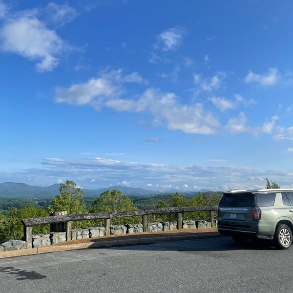 VDOT Worker's Memorial & Scenic Overlook - 4 tips