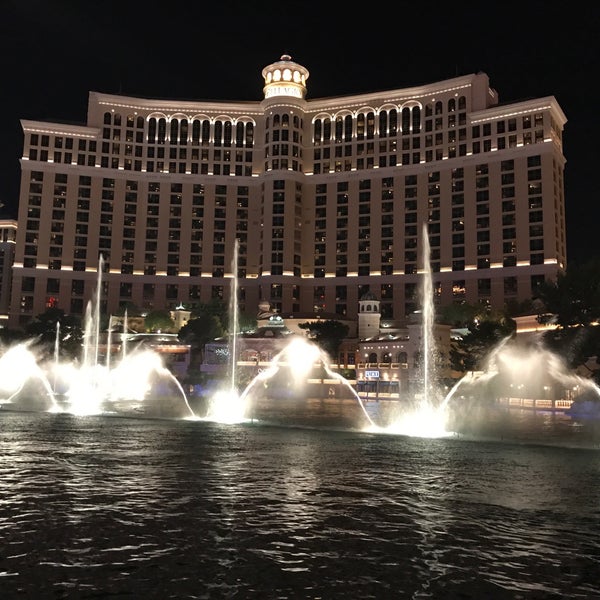 Bellagio Fountains Oceans 11