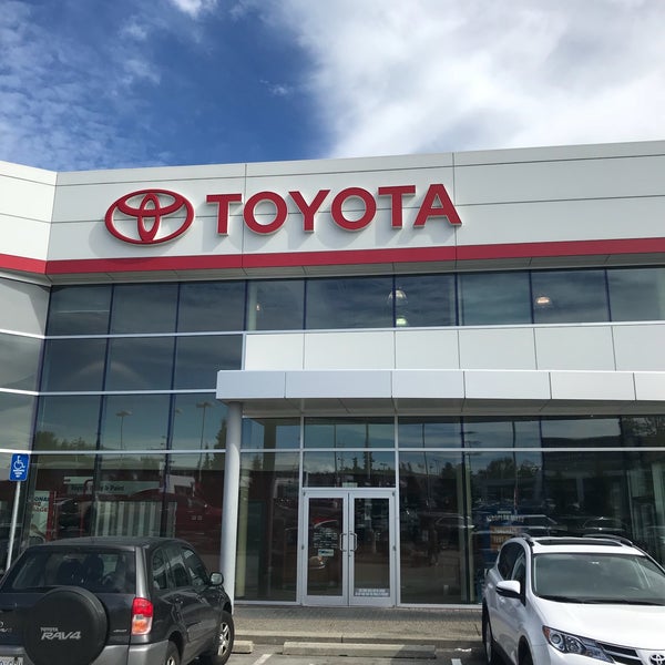 Jim Pattison Toyota Surrey - Auto Dealership in Guildford