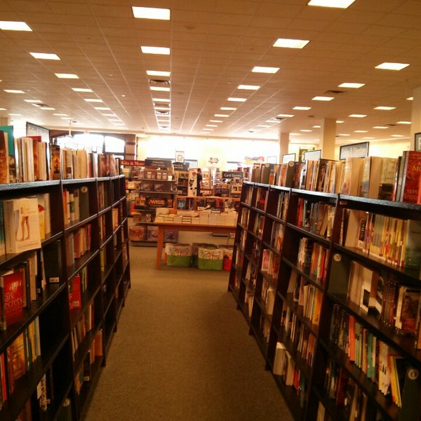 Barnes & Noble - Bookstore