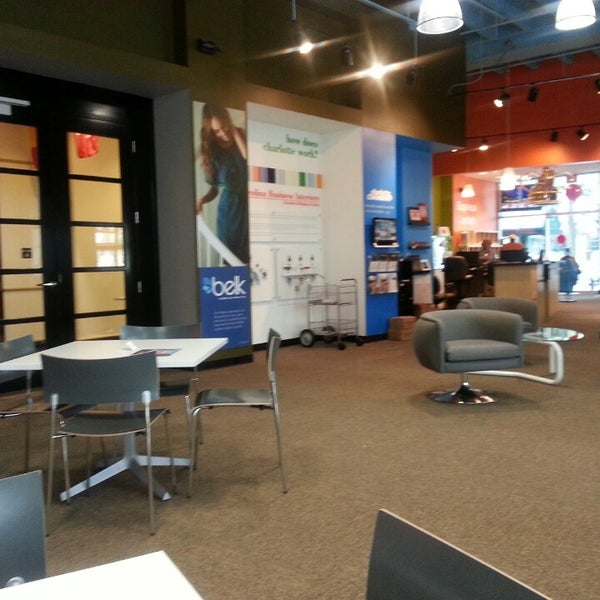 Charlotte Visitor Info Center - Tourist Information and Service in Uptown