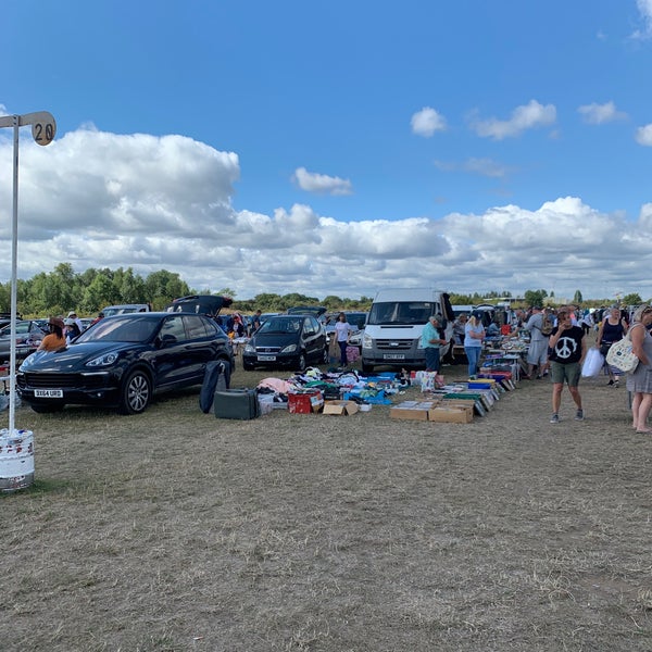 Apps Court Car Boot Sale - 1 tip