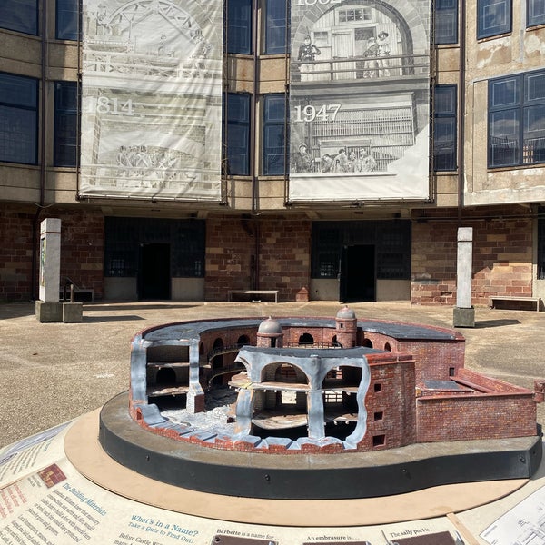 Castle Williams - Castle in Governors Island