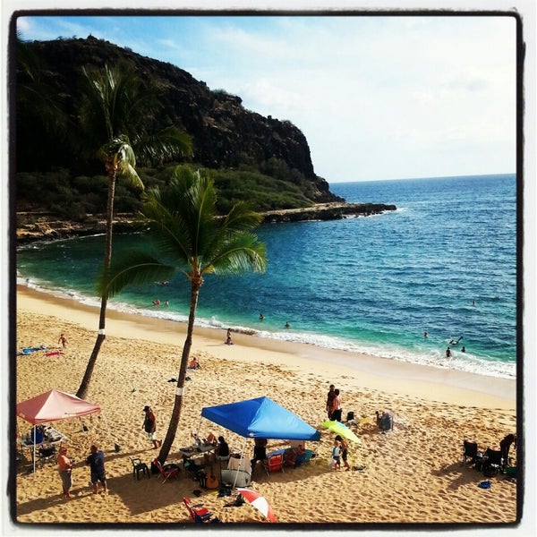 papaoneone beach - moua st