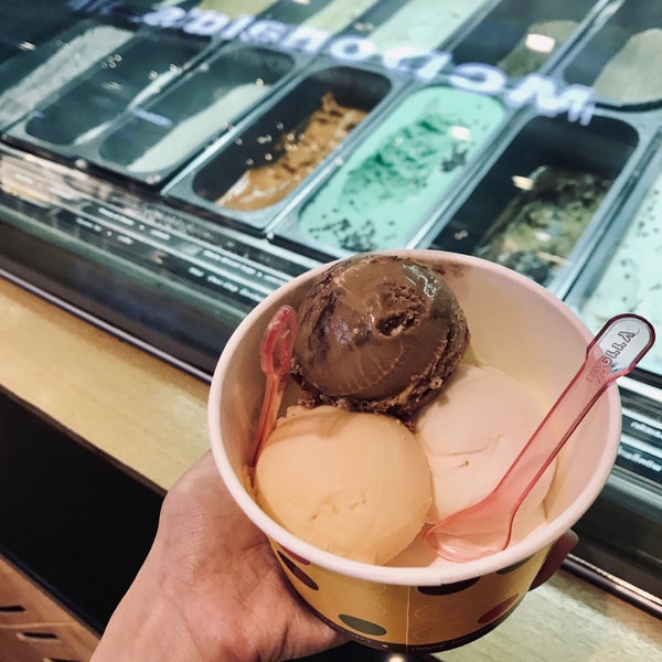 iberry Fruit Café (ไอเบอร์รี่ ฟรุ๊ตคาเฟ่) - Dessert Shop in Pathum Wan