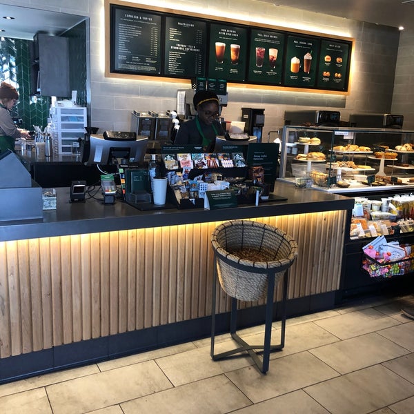 Starbucks Counter Design
