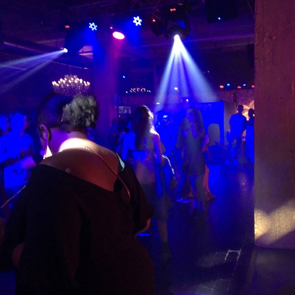 She Nightlife Theatre Lounge - Bar in Tulsa