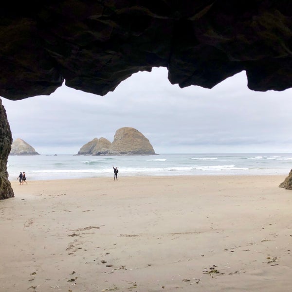 Three Arch Rocks - Scenic Lookout