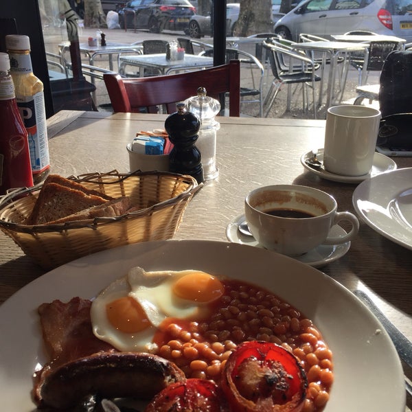 Kalendar - Café in Highgate