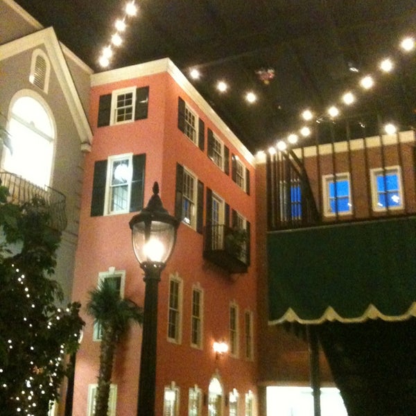 Red Bone Alley - 1903 W Palmetto St
