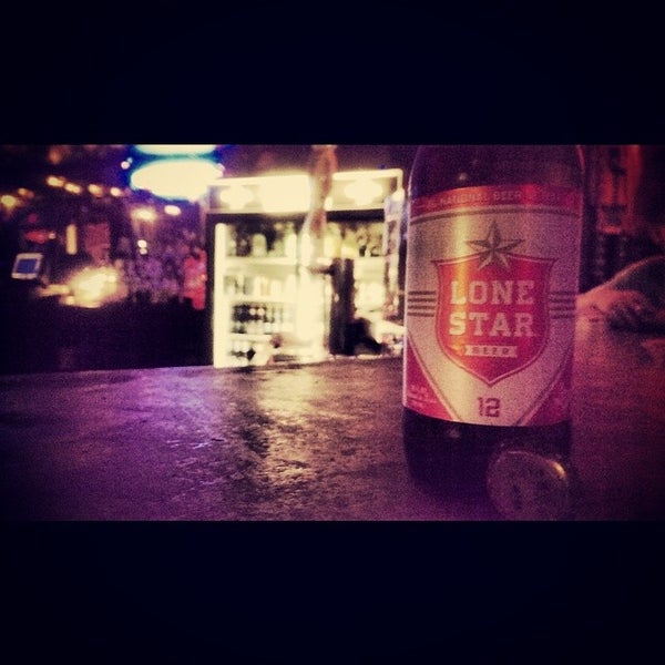 Ozzie Rabbit Lodge - Pub