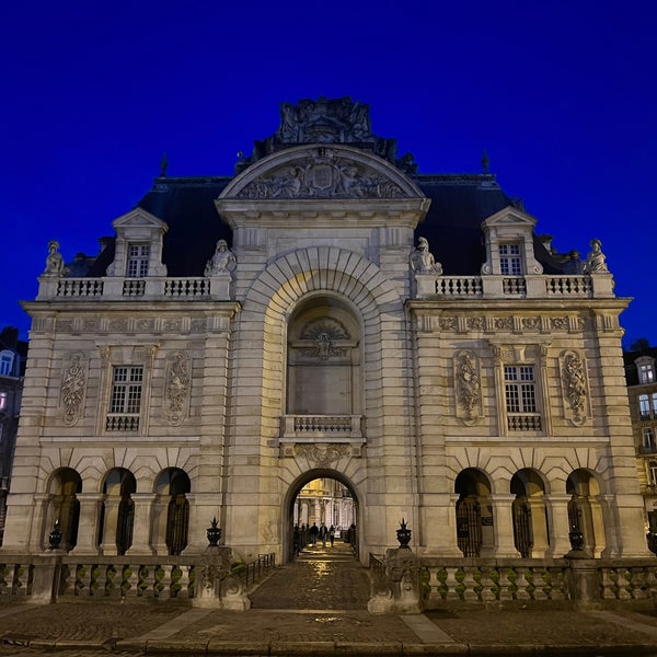 Porte de Paris - Historic and Protected Site in Lille