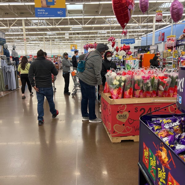 Walmart Supercenter - Nashville, TN