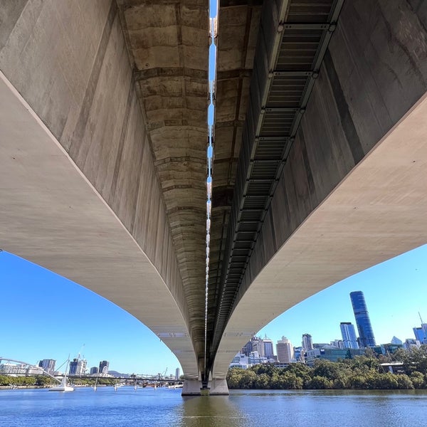 Captain Cook Bridge - Brisbane City - 2 tips