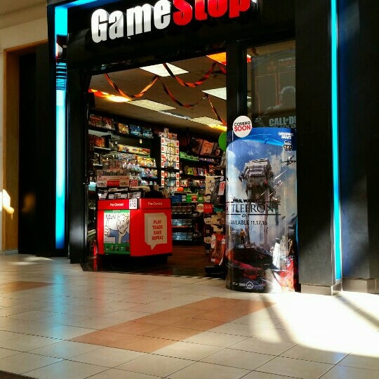GameStop - 818 Stratford Square Mall