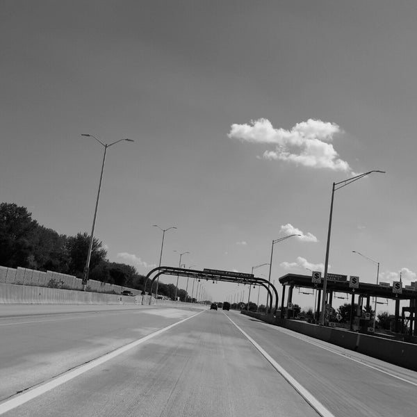 Toll Plaza 7 - 4 tips from 622 visitors