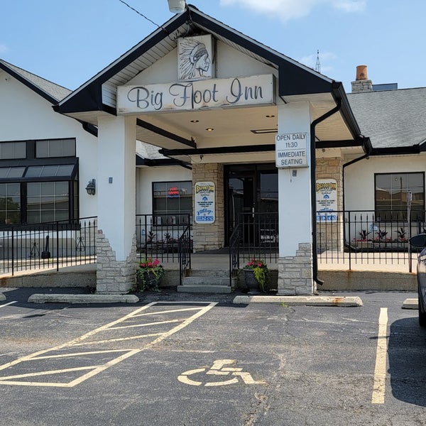 Big Foot Inn - Diner in Harvard