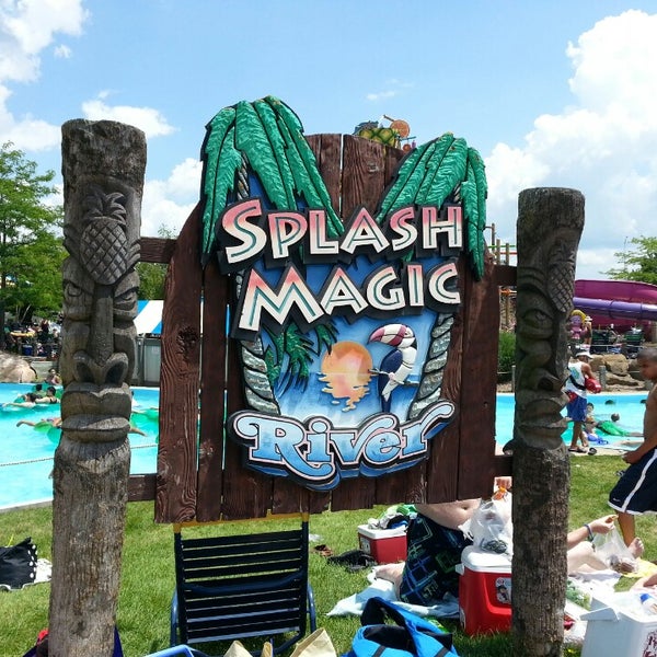 Splash Magic River @ Magic Waters - 14 visitors