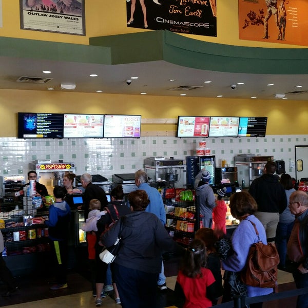 Starplex Cinemas Stadium 12 - Mustang Crossing - 600 FM 548