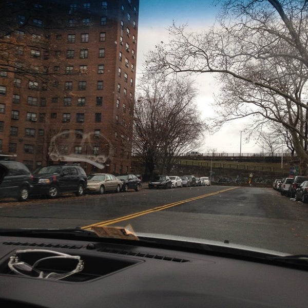 East 174th Street Bridge - Road in Bronx River