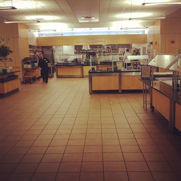 The Commons at RWU - College Cafeteria