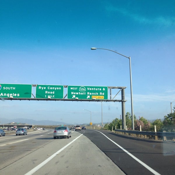 I-5 & Hwy 126 - Intersection in Valencia