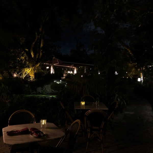 Cafe Roval - Upper Eastside - 5808 NE 4th Ct.