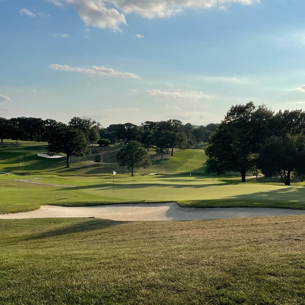 Wakonda Country Club - Golf Course in Greater South Side