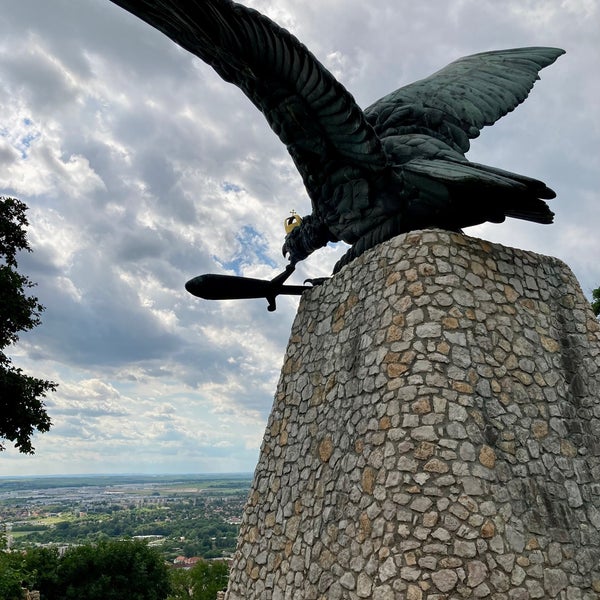 Turul-emlékmű - Tatabánya, Komárom-Esztergom megye