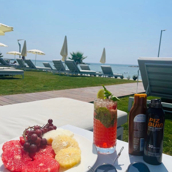 Radisson Beach Resort - Hotel