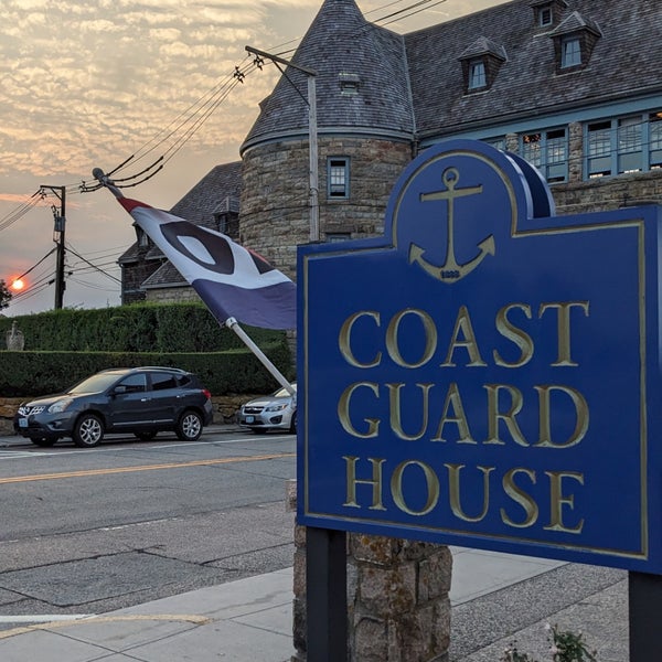The Coast Guard House - American Restaurant