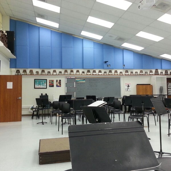 Dulles Middle School