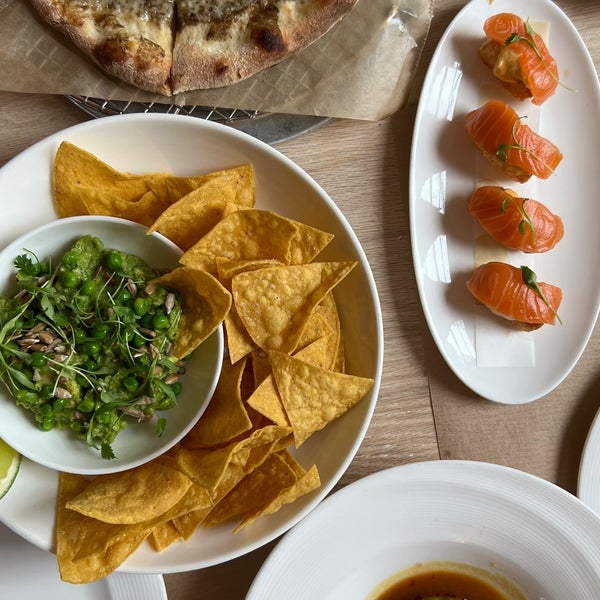 Restaurant at Topping Rose House - 15 tips from 944 visitors