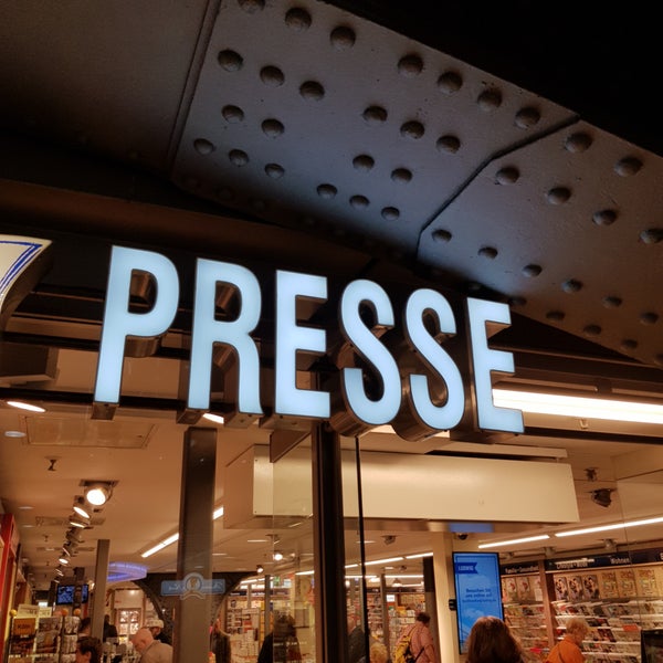 LUDWIG Presse + Buch - Kunibertsviertel - 5 tips from 412 visitors