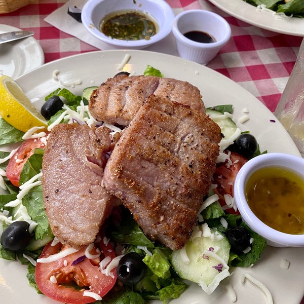 Giovanni's - Italian Restaurant