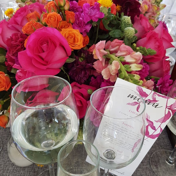 Rojo Azafran - Scenic Lookout in Alpuyeca