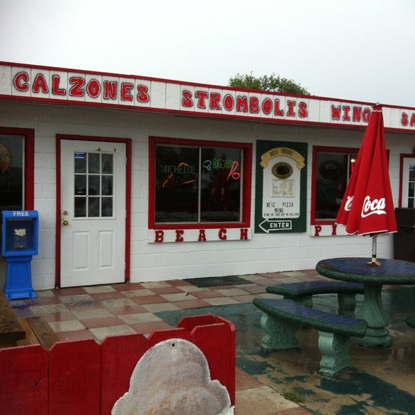 Beach Pizza - 12 tips from 127 visitors