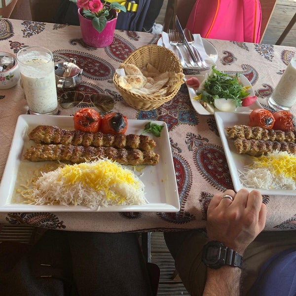 Fanous Restaurant - Schloßstraße - 8 Tipps