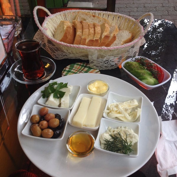 Kafe Lâ Mekan Kuzguncuk - Kuzguncuk - İstanbul, İstanbul