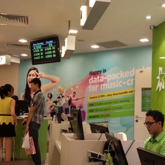 Starhub - Downtown Core - 2 tips from 503 visitors