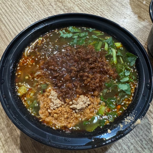 Super Taste (百味蘭州拉面) - Noodle Restaurant in Chinatown