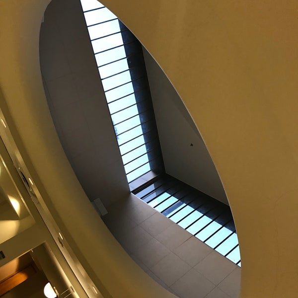 Photos at Gardner Main Stacks - College Library in University of ...