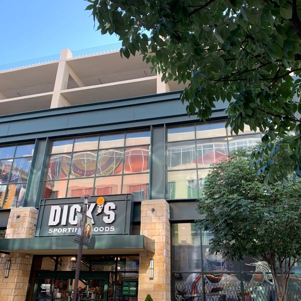 DICK'S Sporting Goods (Now Closed) - Sporting Goods Retail in Dallas